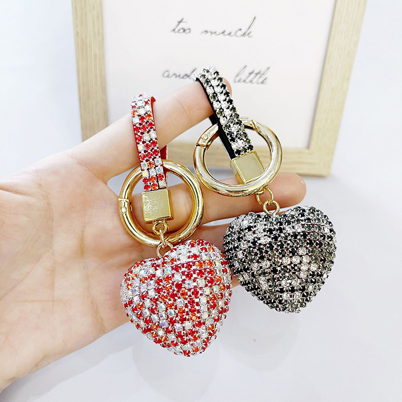 Portachiavi auto Fashion Love Heart personalizzato intarsio diamante chiave cuore pesca Ch-yu