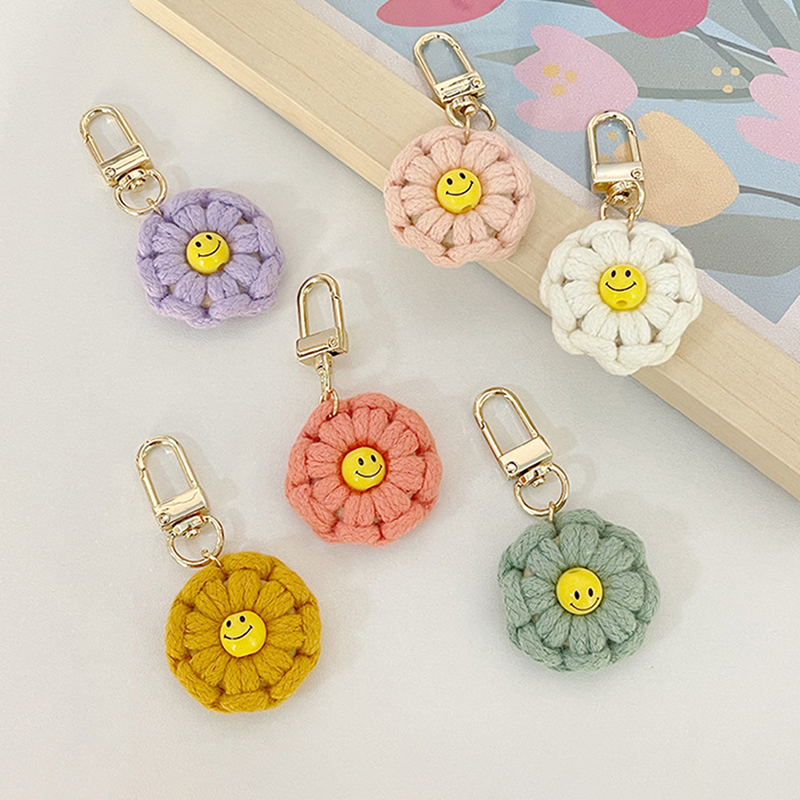 Knitted Small Flower Smiley Face Keychain Women Ladies Bag Pendant Girl Gift Pe