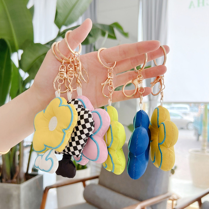 Flowers Pendant Keychain Stuffed Plush Bag Keychain Dolls Keyring Key Ring